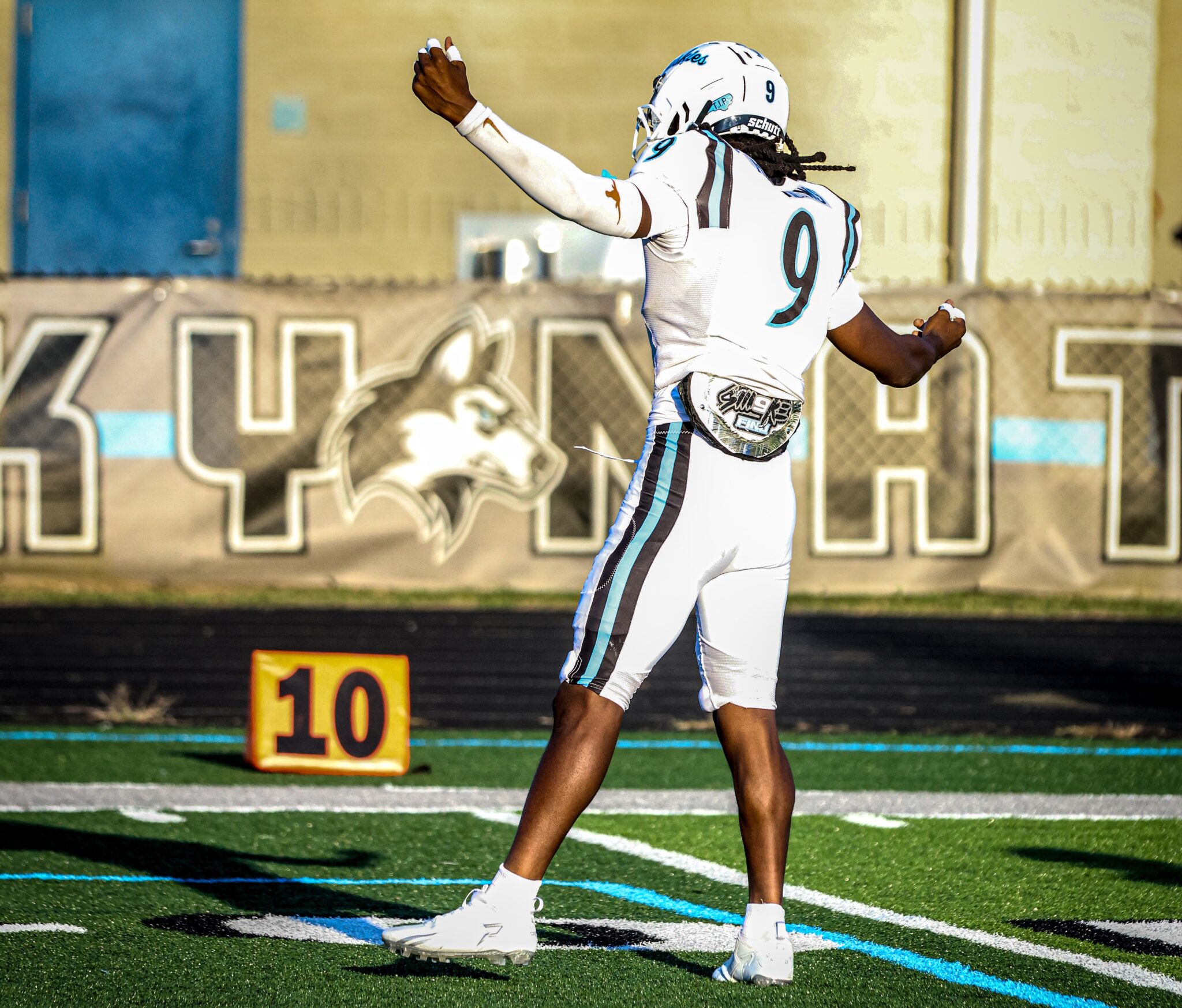 Hough advances to play West Charlotte in regional finals | Cornelius Today