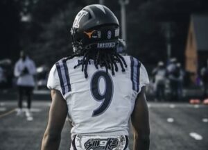 Hough football hosts Mooresville in home opener | Cornelius Today